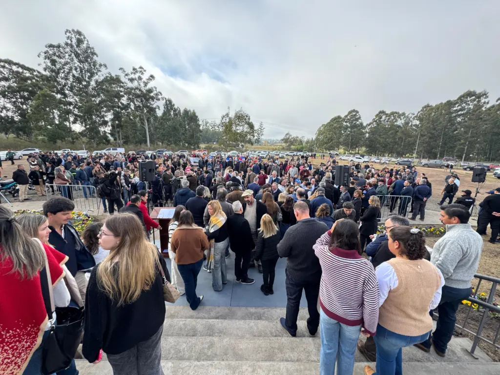 Pte. Yamandú Orsi presente en inauguración de la CHN pero no hablará